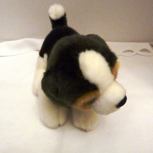 Miyoni by Aurora | Other | Miyoni Tots By Aurora Plush Beagle Puppy ...
